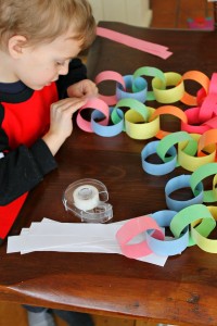 Construction Paper Crafts for Kids to Make - How Wee Learn
